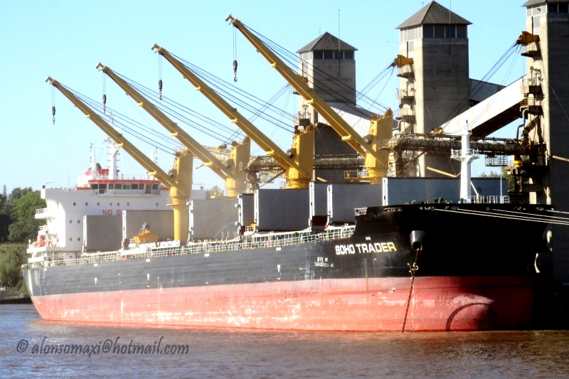 Costamare Orders Containership Fleet