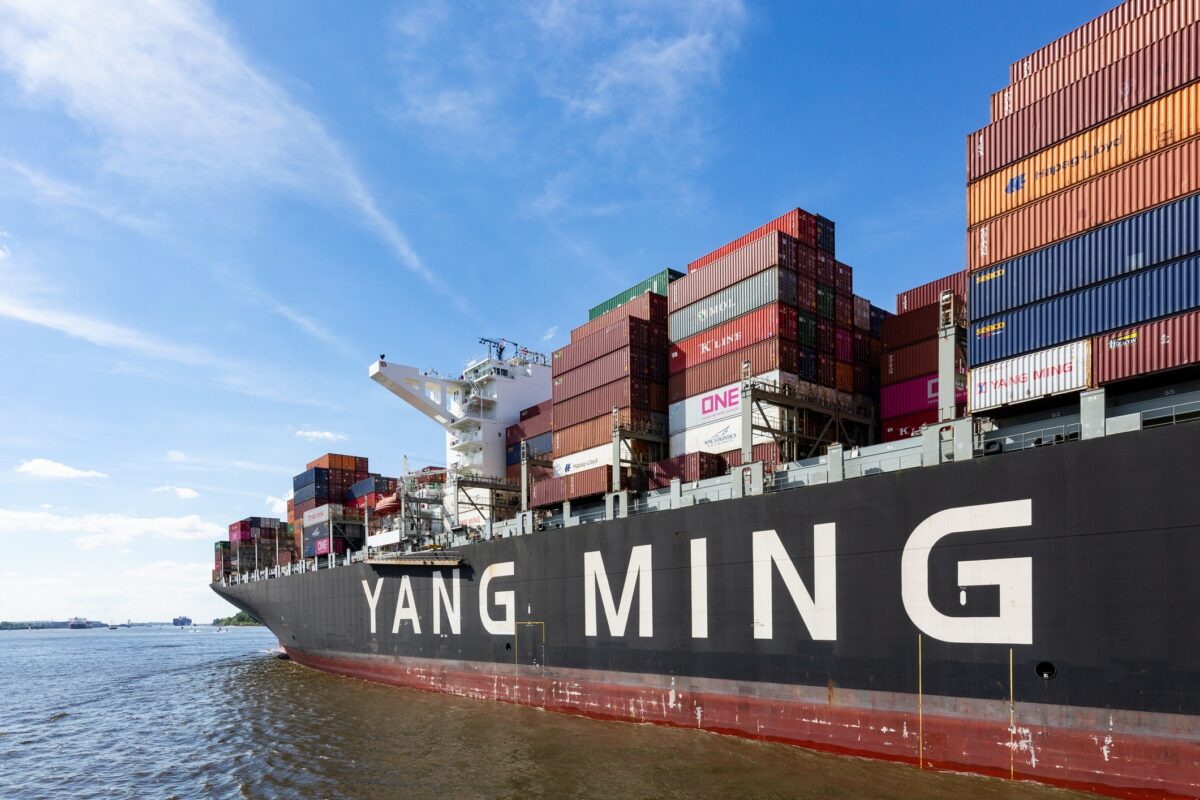 Yang-Ming Welcomes New Container Vessel YM TROPHY Into Its Fleet