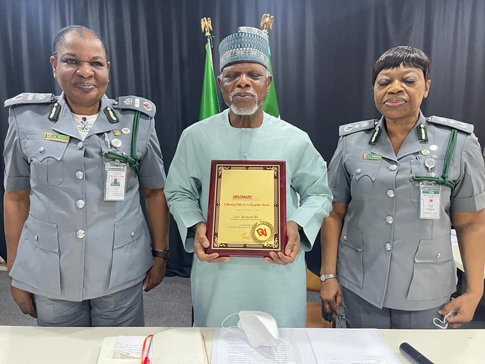 Customs CG Bags Outstanding Public Service Award at Nigeria-Brazil ...