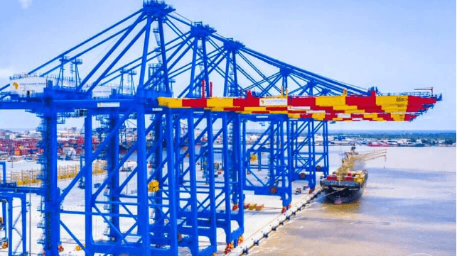 Ivory Coast ‘Battles’ West, Central Africa Cargoes With Nigeria, Opens