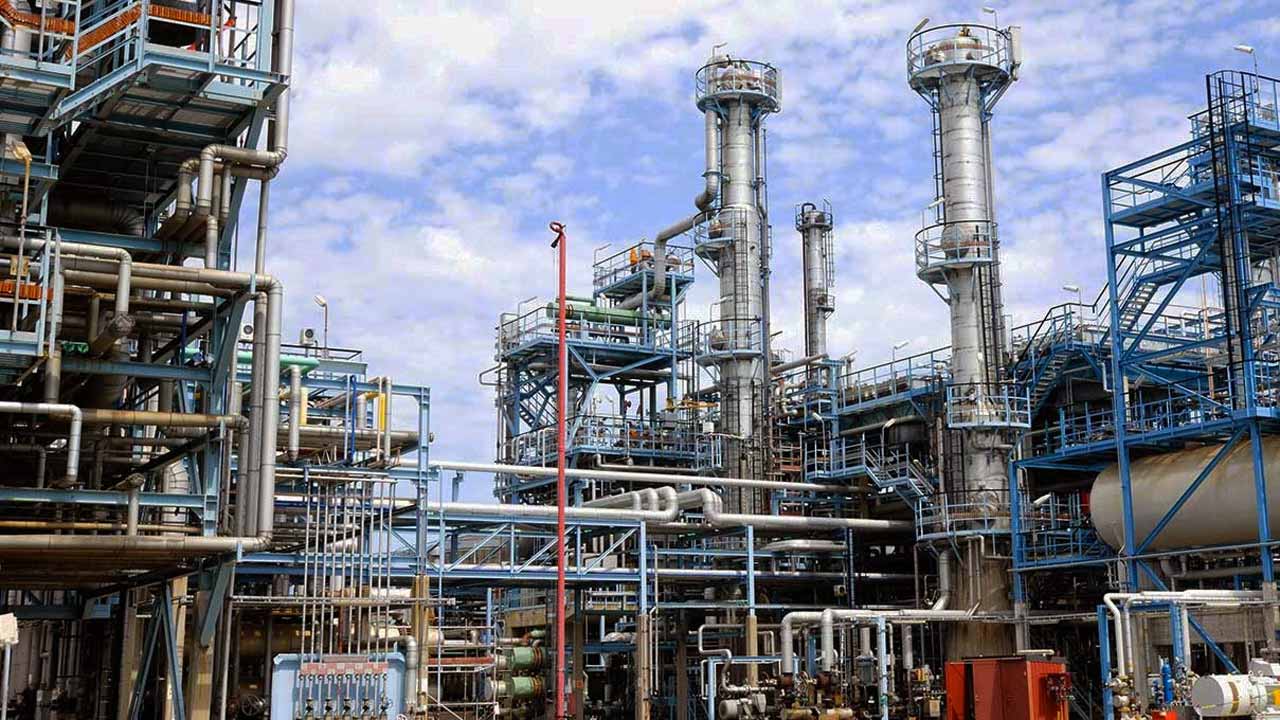 Crude Oil Refining In PH Refinery Will Reduce Pump Price – Association